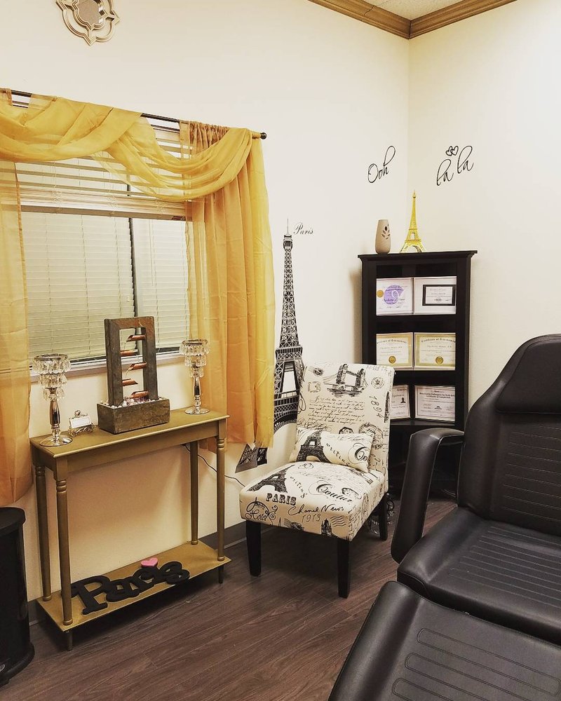 IDYSIRE BEAUTIQUE - Updated December 2025 - 33 Photos & 14 Reviews ...