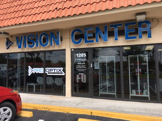 PRO OPTIX VISION CENTER - Updated March 2025 - 29 Reviews - 1205 S ...