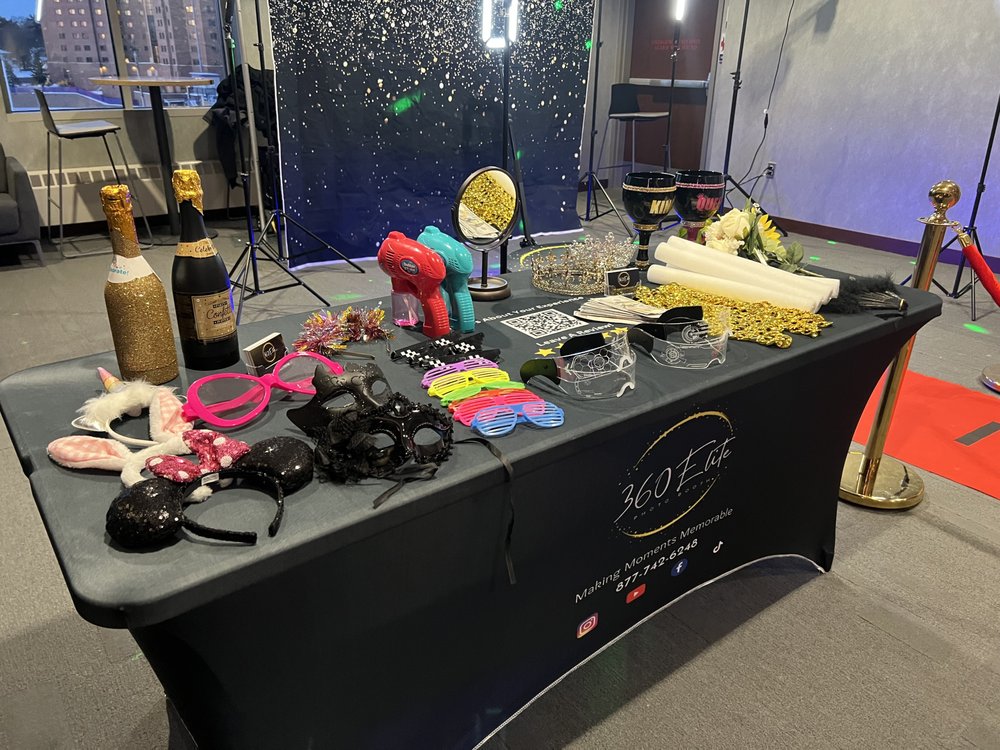 360 ELITE PHOTO BOOTH - Updated January 2025 - 400 S 4th St ...