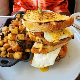 THE CRUNKLETON - Cocktail Bar in Charlotte, North Carolina at 1957 E ...