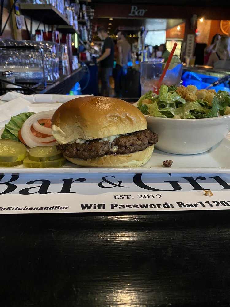 PEEKSKILL PUBLIC BAR & GRILL - Updated July 2025 - 44 Photos & 36 ...