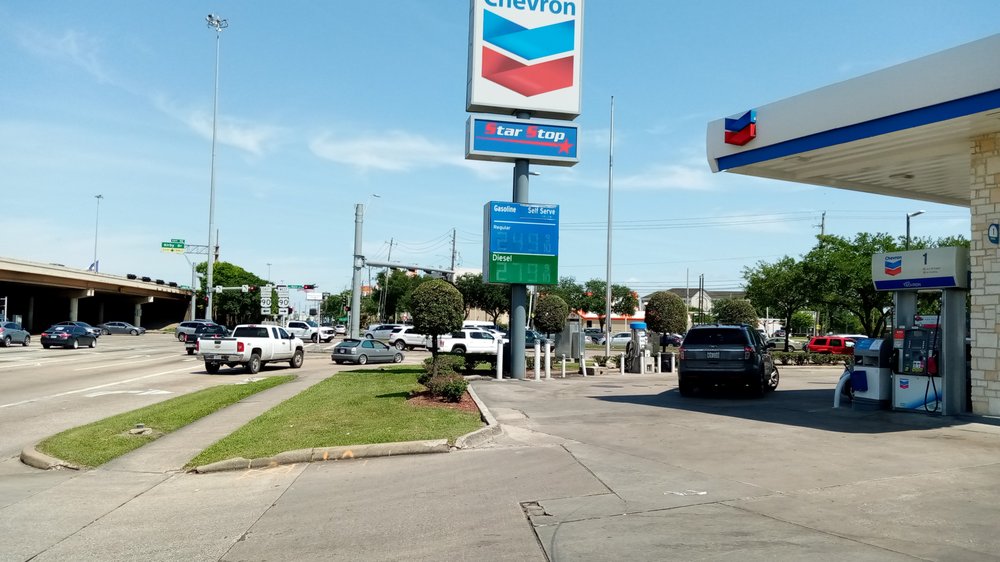 CHEVRON STATION - Updated December 2025 - 9805 S Main St, Houston ...
