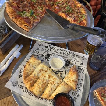 WALTER’S303 PIZZERIA & PUBLIK HOUSE - LOWRY - Updated January 2026 ...