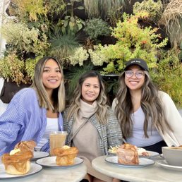 PERENN - RANCHARRAH - Updated September 2025 - 1711 Photos & 694 ...