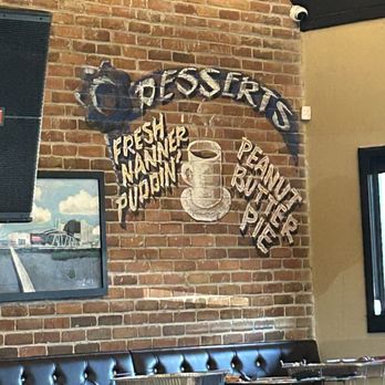 GOODFELLAS PIZZA BAR AND GRILL - Updated December 2025 - 70 Photos & 55 ...