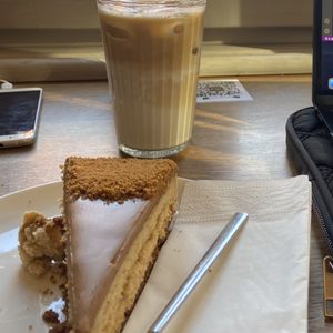 ROBINSON CRUSOE 389 - Updated May 2024 - 11 Reviews - İstiklâl Cad. No ...