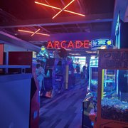 BOWLERO SOUTH SEATTLE - 82 Photos & 95 Reviews - 100 Andover Park W ...