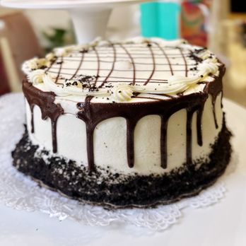 SWEET SURRENDER BAKERY - Updated December 2025 - 584 Photos & 499 ...