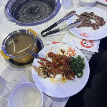 HOT POT WORLD - Updated July 2025 - 182 Photos & 93 Reviews - 15463 N ...