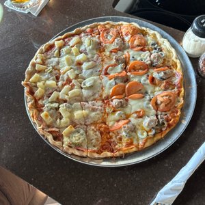 SLAP BOX PIZZA AND WINGS - Updated October 2025 - 27 Photos & 25 ...