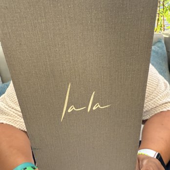 LALA - Updated October 2025 - 217 Photos & 65 Reviews - 1000 The Mall ...