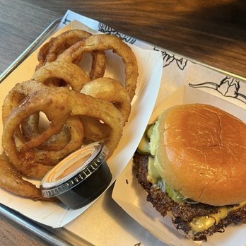 GOTHAM BURGER SOCIAL CLUB - Updated 2024 - 189 Photos & 82 Reviews ...