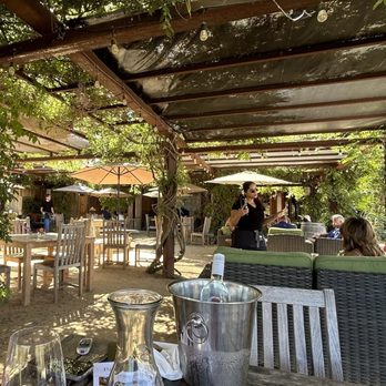 ROBLAR WINERY - Updated March 2025 - 707 Photos & 457 Reviews - 3010 ...