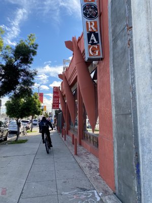 JET RAG - Updated December 2025 - 95 Photos & 365 Reviews - 825 N La ...