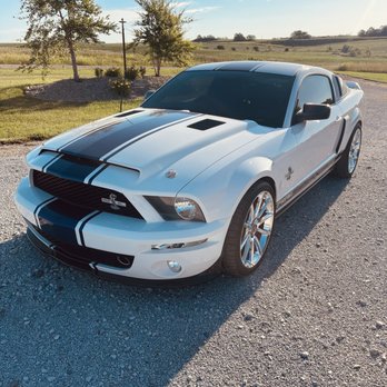 GT AUTO LOUNGE - Updated December 2025 - 223 Photos & 25 Reviews - 2421 ...