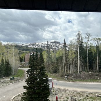 BRIAN HEAD LODGE - Updated July 2024 - 71 Photos & 31 Reviews - 314 W ...