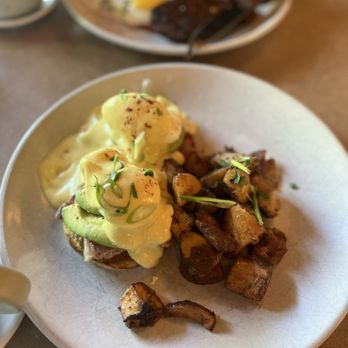 BISTRO 76 CAFE & CATERING - Updated July 2025 - 652 Photos & 455 ...