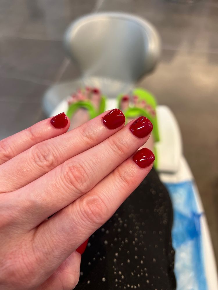 FAMOUS NAILS - Updated December 2025 - 43 Photos & 25 Reviews - 7058 W ...