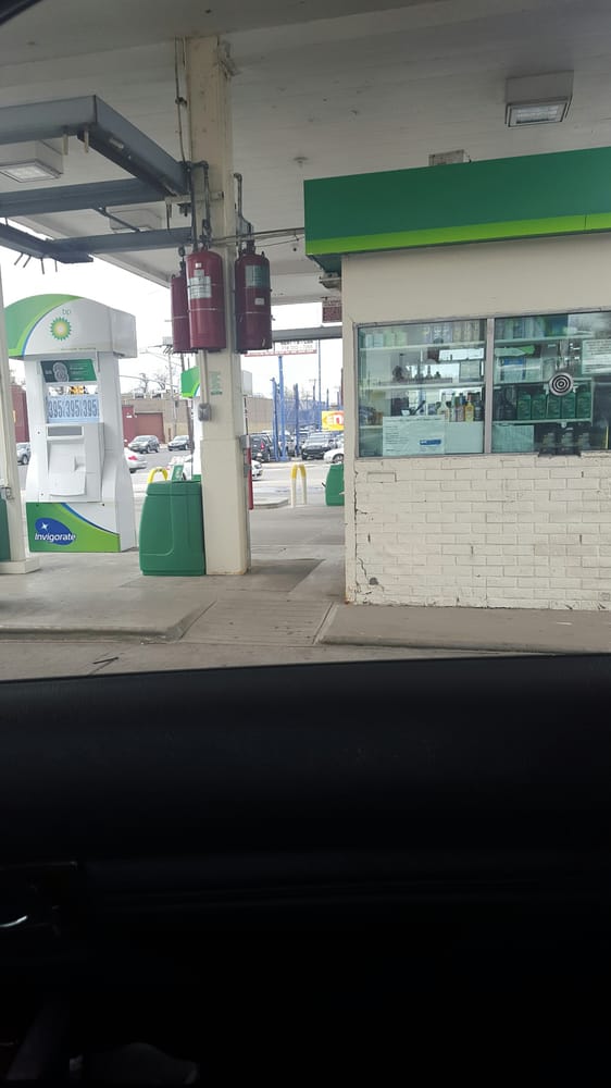 BP AMOCO FORTY-SIX THIRTY-FIVE - Updated January 2025 - 4210 Farragut ...