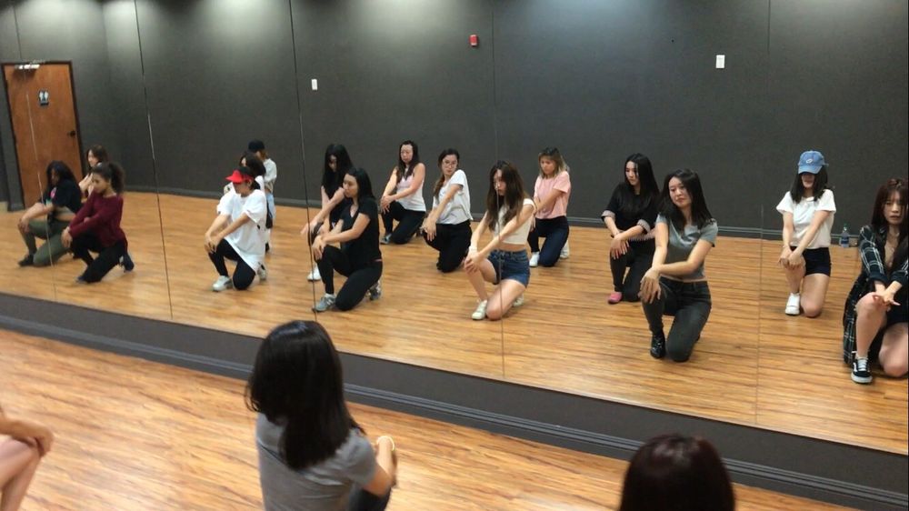 DEBUT DANCE DISTRICT - 12 Photos & 25 Reviews - 2748 W 8th St, Los ...