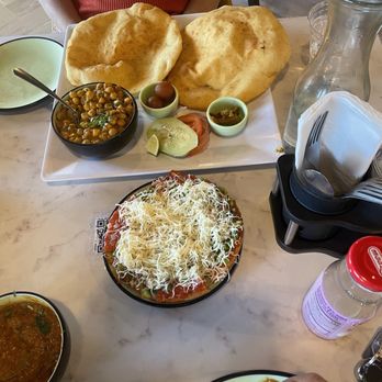 HONEST VEGETARIAN - Updated June 2024 - 39 Photos & 17 Reviews - 1050 W ...