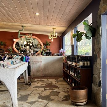 ENDLESS COLOR - Updated December 2024 - 179 Photos & 133 Reviews - 123 ...