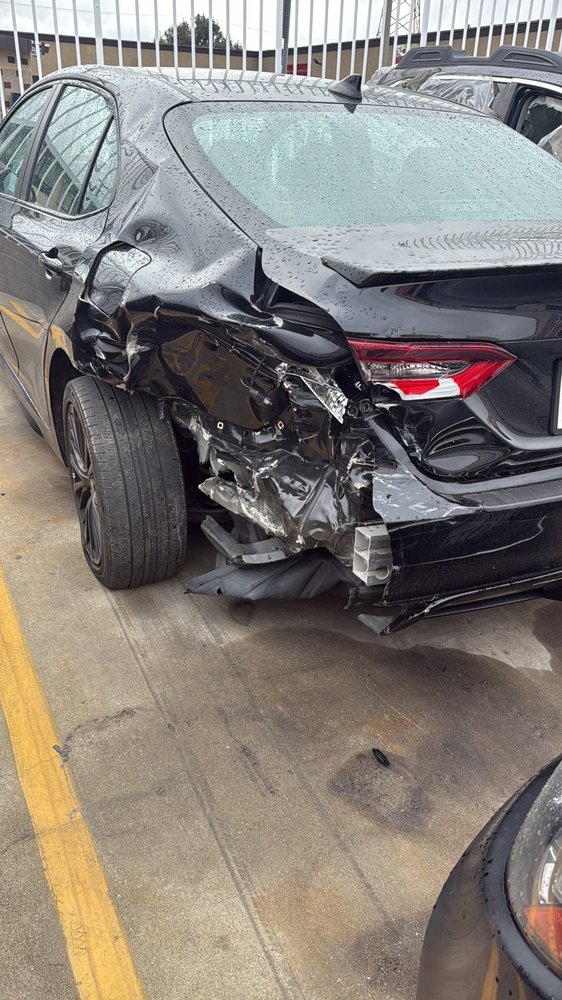 CARPRO COLLISION CENTER - Updated December 2025 - 11232 Vanowen St ...