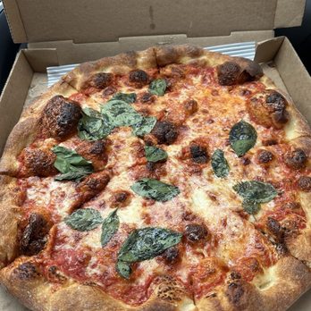 ANGELO’S PIZZERIA - Updated March 2025 - 1534 Photos & 1035 Reviews ...