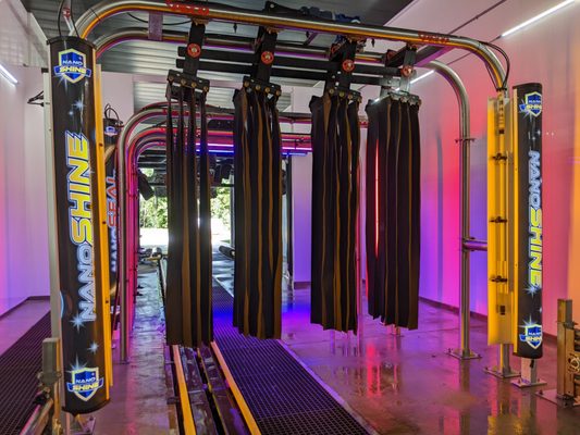 FLAGSTOP CAR WASH - Updated March 2025 - 23 Photos - 360 E Hundred Rd ...