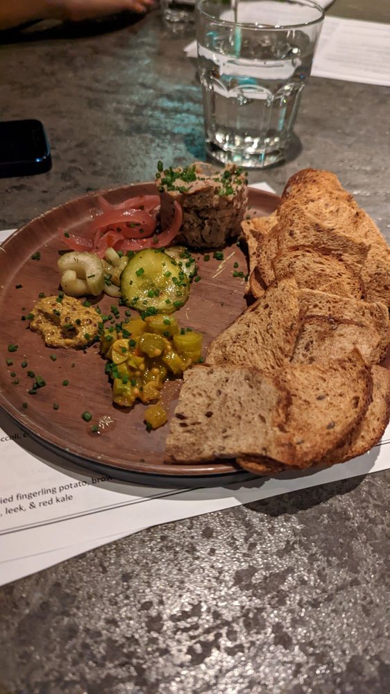 OZ KAFE - 55 Photos & 46 Reviews - 10 York Street, Ottawa, Ontario ...