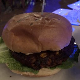 FIRST FLIGHT ISLAND RESTAURANT & BREWERY - Updated January 2025 - 624 ...