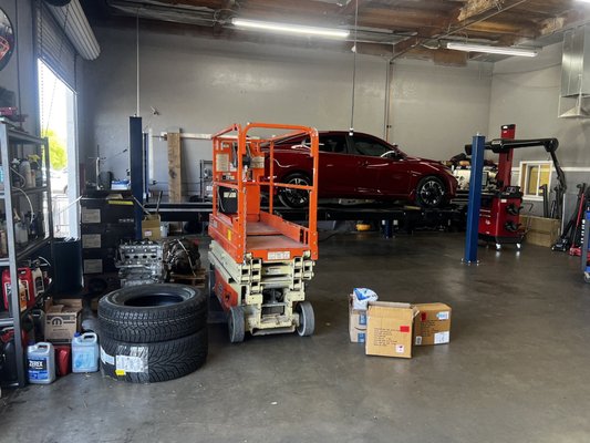 AZ AUTO WORX - Updated December 2025 - 15 Photos - 2401 W Phelps Rd ...