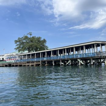 TIKI BEACH PIER RESTAURANT - Updated August 2025 - 97 Photos & 64 ...
