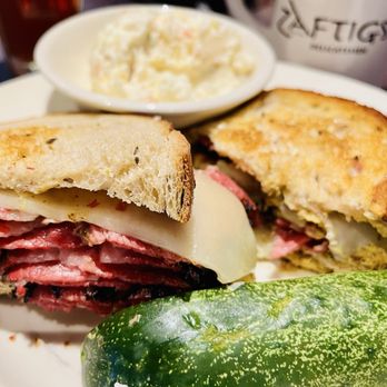 ZAFTIGS DELICATESSEN - Updated January 2026 - 327 Photos & 491 Reviews ...