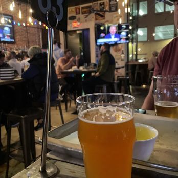 KINGS ROW GASTROPUB - 1678 Photos & 1663 Reviews - 20 E Colorado Blvd ...