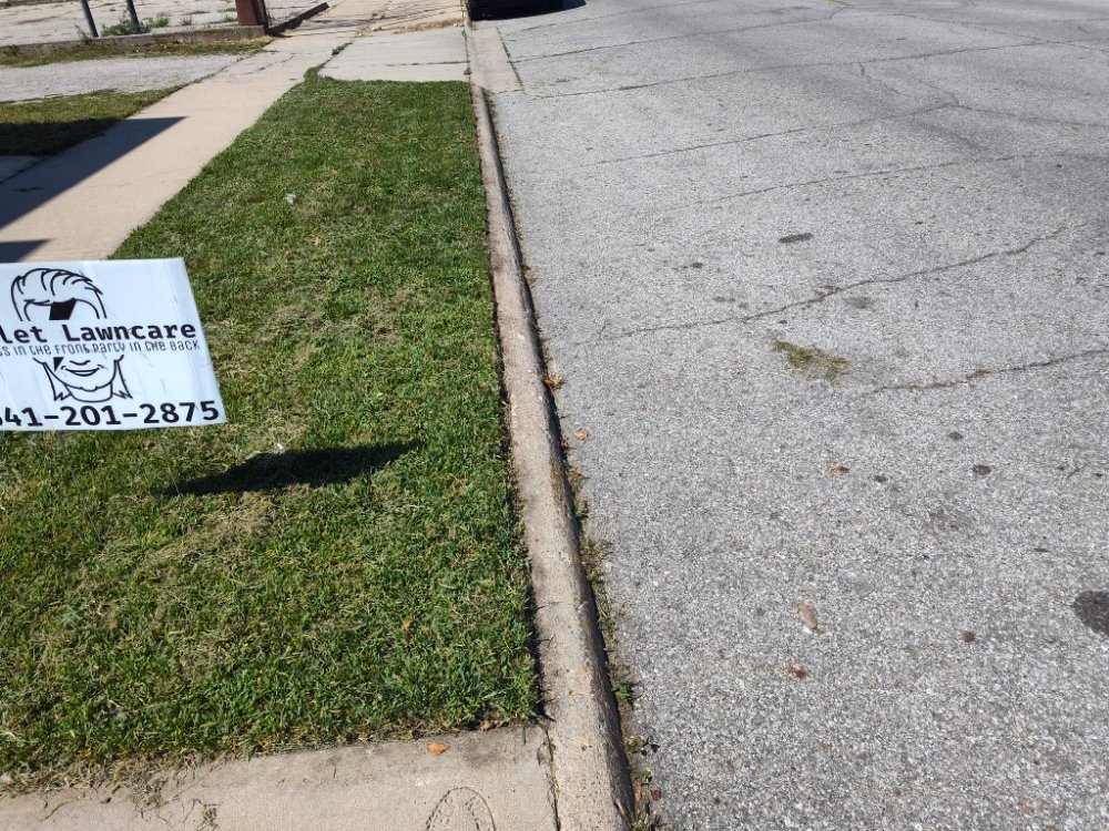 MULLET LAWNCARE - Updated November 2025 - 19 Photos - Mason City, Iowa ...