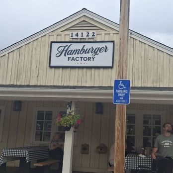 HAMBURGER FACTORY FAMILY RESTAURANT - Updated July 2025 - 730 Photos ...