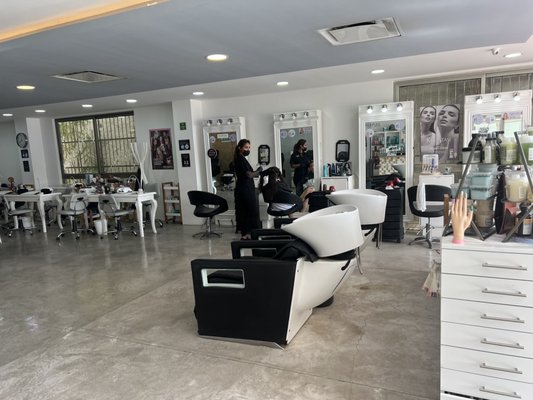 PRETTY NAILS SALON - Updated October 2025 - 12 Photos & 18 Reviews - Av ...