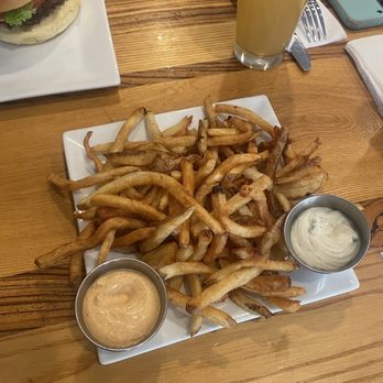 THE BURGER LOFT - Updated February 2025 - 287 Photos & 496 Reviews ...