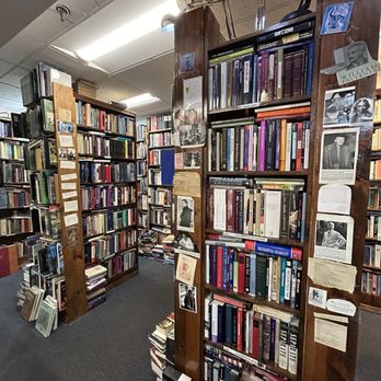 COMMONWEALTH BOOKS - Updated September 2025 - 118 Photos & 81 Reviews ...