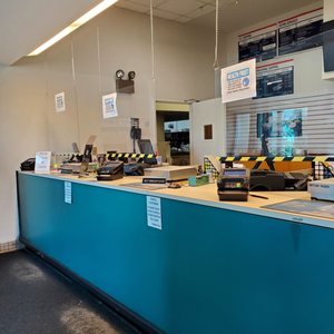 USPS - Updated December 2025 - 12 Photos & 109 Reviews - 550 E ...