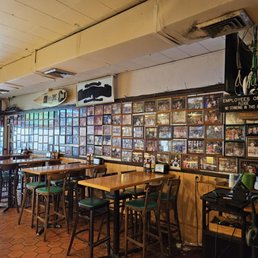 THE PARROT LOUNGE - Updated July 2025 - 328 Photos & 342 Reviews - 911 ...