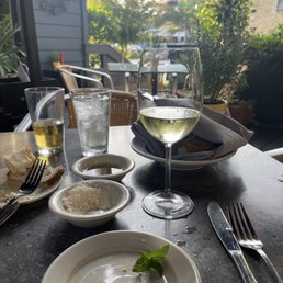 ROMA - Updated July 2025 - 394 Photos & 265 Reviews - 2347 University ...