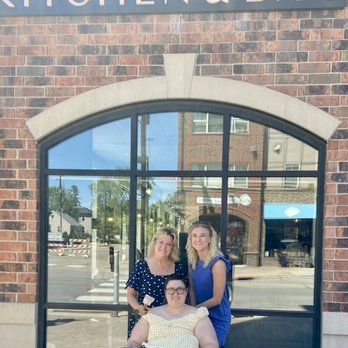 PINK IVY KITCHEN & BAR - Updated June 2024 - 186 Photos & 65 Reviews ...