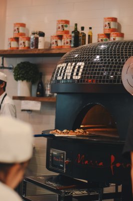 TONO PIZZERIA + CHEESESTEAKS - 233 Photos & 144 Reviews - 3088 White ...