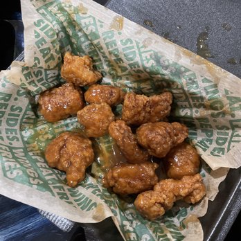 WINGSTOP - Updated July 2024 - 86 Photos & 133 Reviews - 5095 Blue ...