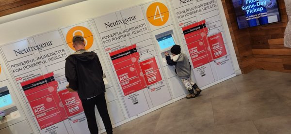 AMAZON HUB & LOCKERS AT USC - Updated June 2026 - 16 Photos & 30 ...