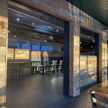 SLAPFISH - Updated June 2025 - 849 Photos & 561 Reviews - 15009 Gray Rd ...