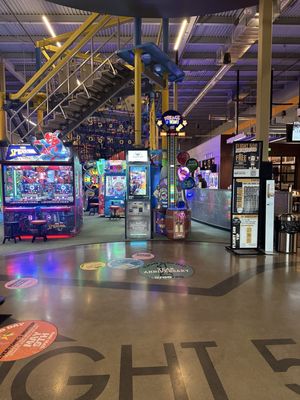 FLIGHT 509 - Updated December 2025 - 10 Reviews - 10502 E Montgomery Dr ...