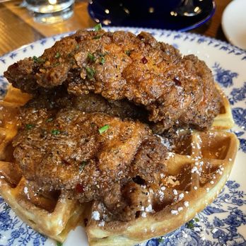 CECILIA - Updated July 2024 - 555 Photos & 306 Reviews - 2520 Columbia ...